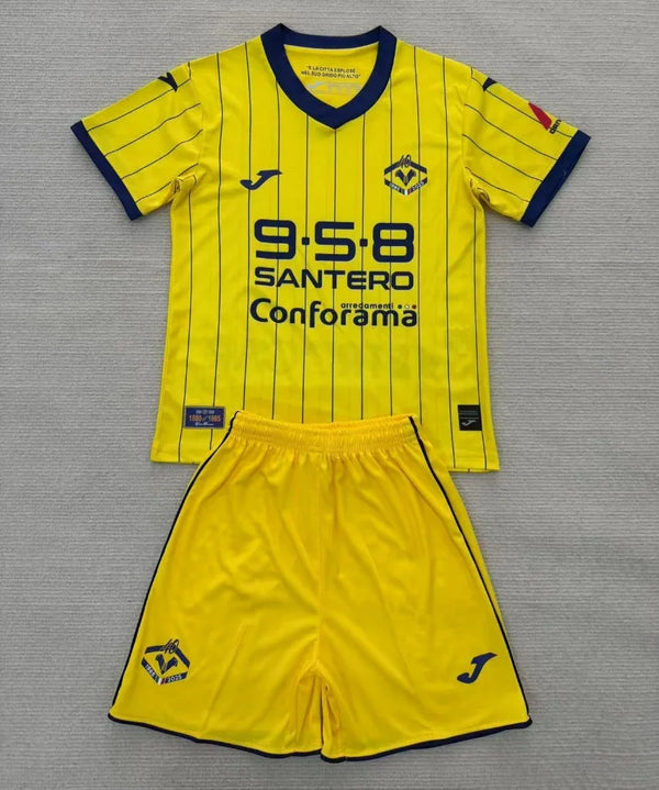 Hellas Verona 25/26 Yellow 40th Anniversary Kids Jersey Set – Junior Club Kit – Concept Kits