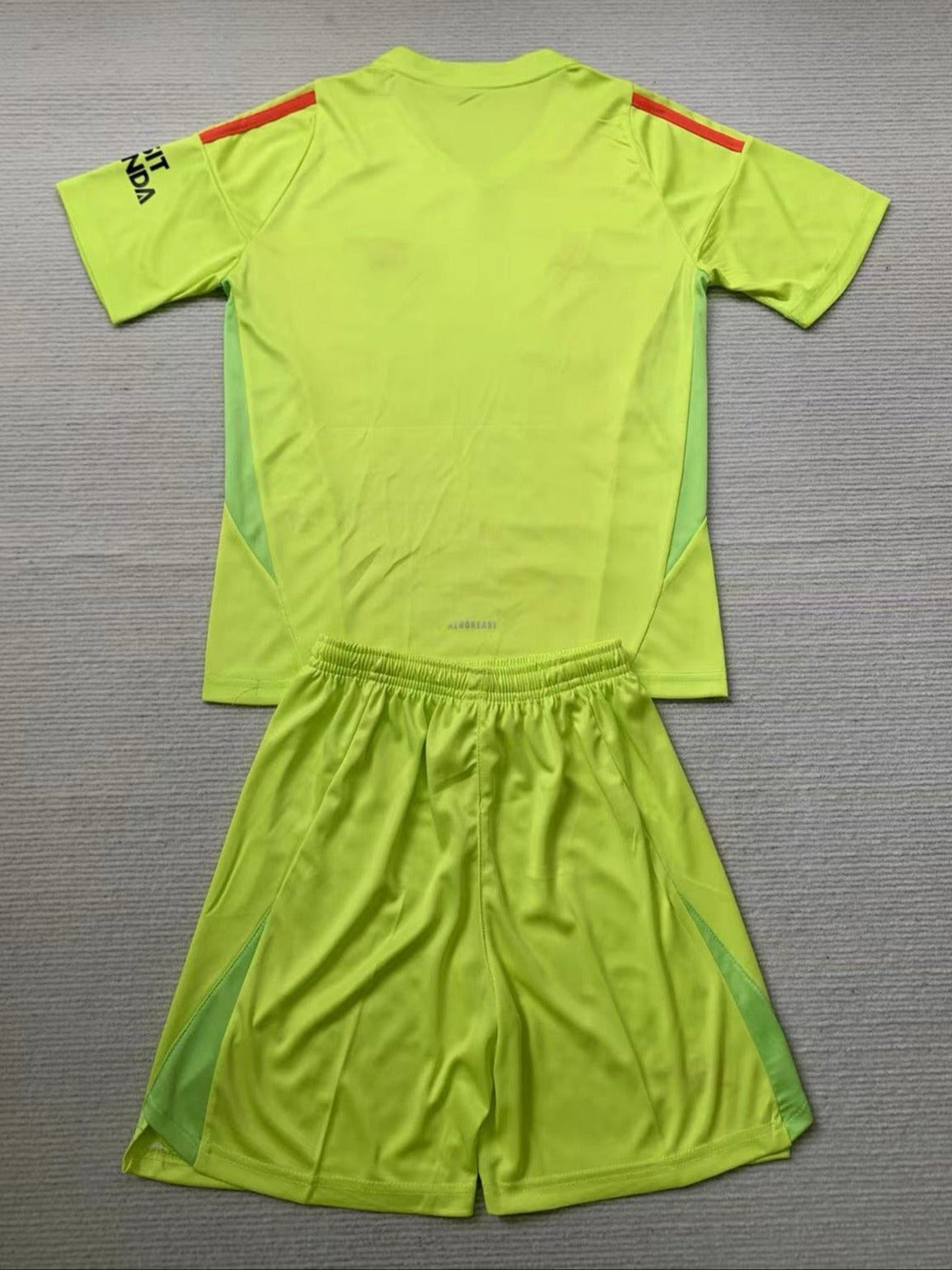 Arsenal 24/25 Kids Green Goalkeeper Kit | Premium Youth Football Gear ...