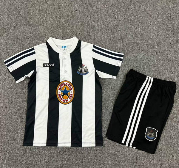 Newcastle 1996 Vintage Retro Home Kids Kit – Official Kids Goalkeeper ...